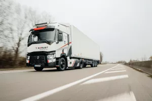 Direct Vision Standard and HGV Safety Permit Scheme | Renault Trucks UK